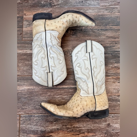 Vintage | Shoes | Vintage Ostrich Grey And White Cowboy Boots Womens 7 ...